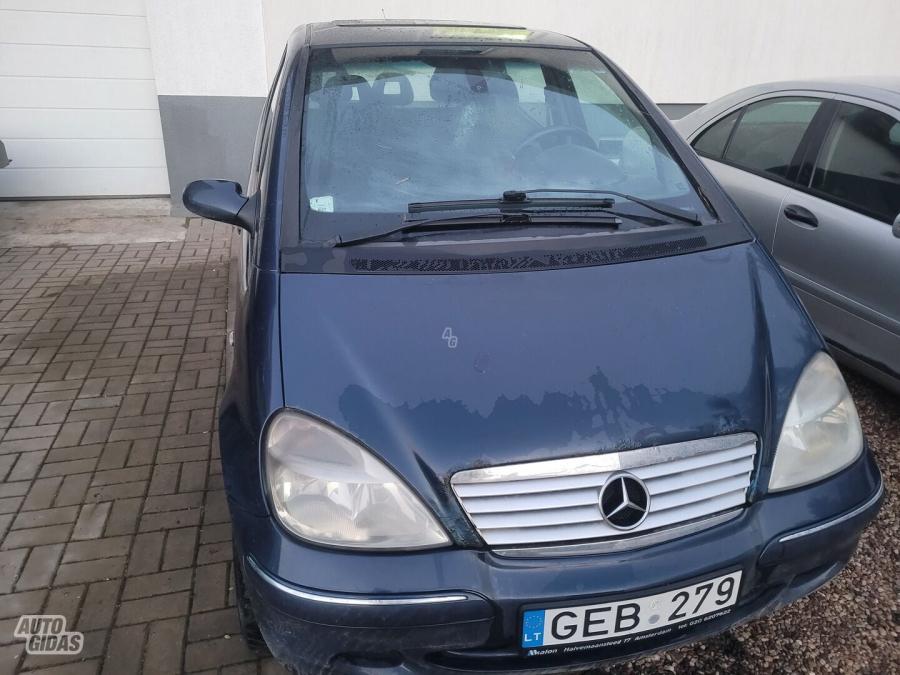 Blue Mercedes-Benz A 170 2003 in Vilnius, with an engine capacity of 1.70 L and mileage of 300 thousand km for 500 €, photo 5 on AUTOMOTO.COM.LV
