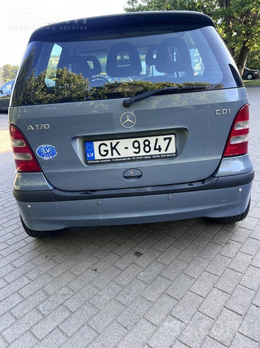 Zils Mercedes-Benz A 170 2003 Kuldīga, ar dzinēja tilpumu 1.70 L un nobraukumu 88 tūkst. km par 1800 €, foto 4 vietnē AUTOMOTO.COM.LV