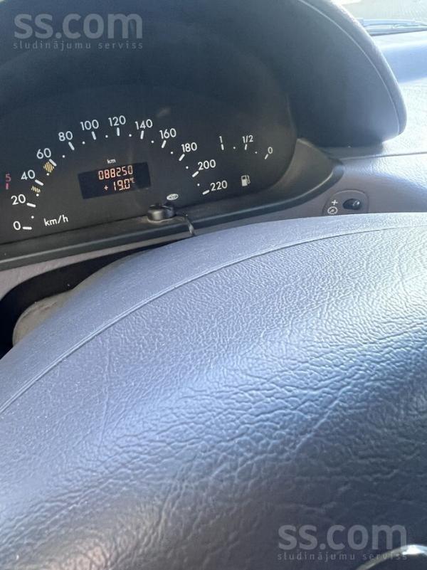 Мерседес А 170 2003 в Кулдига на AUTOMOTO.COM.LV Синий Мерседес А 170 2003 в Кулдига, объемом двигателя 1.70 л и пробегом 88 тыс. км за 1800 €, фото 7 на AUTOMOTO.COM.LV