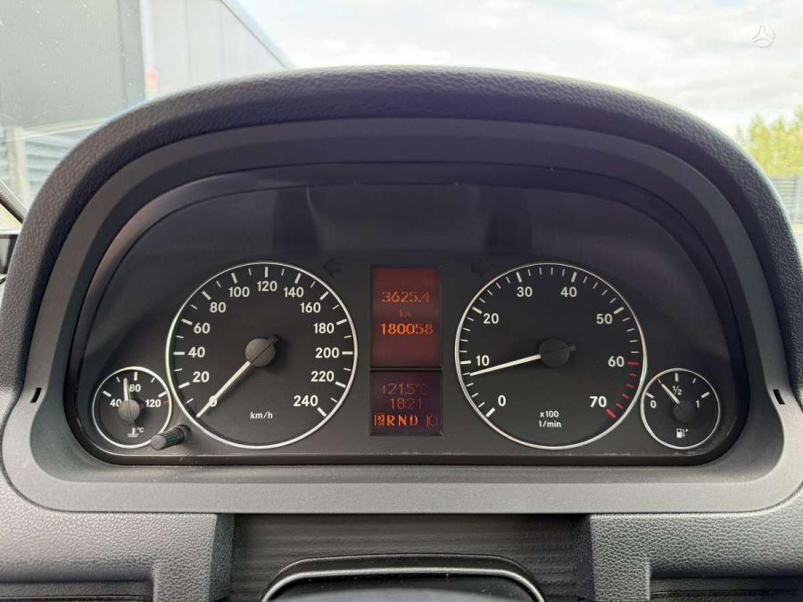 Синий Мерседес А 170 2005 в Вильнюс, объемом двигателя 1.70 л и пробегом 180 тыс. км за 2100 €, фото 26 на AUTOMOTO.COM.LV