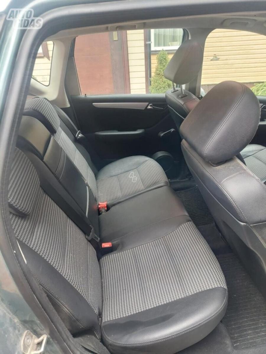 Zils Mercedes-Benz A 170 2006 Marijampole, ar dzinēja tilpumu 1.70 L un nobraukumu 270 tūkst. km par 700 €, foto 10 vietnē AUTOMOTO.COM.LV