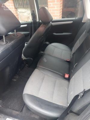 Zils Mercedes-Benz A 170 2006 Marijampole, ar dzinēja tilpumu 1.70 L un nobraukumu 270 tūkst. km par 700 €, foto 12 vietnē AUTOMOTO.COM.LV