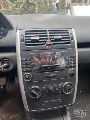 Zils Mercedes-Benz A 170 2006 Marijampole, ar dzinēja tilpumu 1.70 L un nobraukumu 270 tūkst. km par 700 €, foto 13 vietnē AUTOMOTO.COM.LV