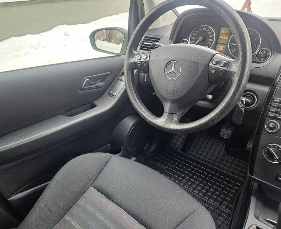 Blue Mercedes-Benz A 170 2006 in Jekabpils, with an engine capacity of 1.70 L and mileage of 185 thousand km for 2690 €, photo 19 on AUTOMOTO.COM.LV