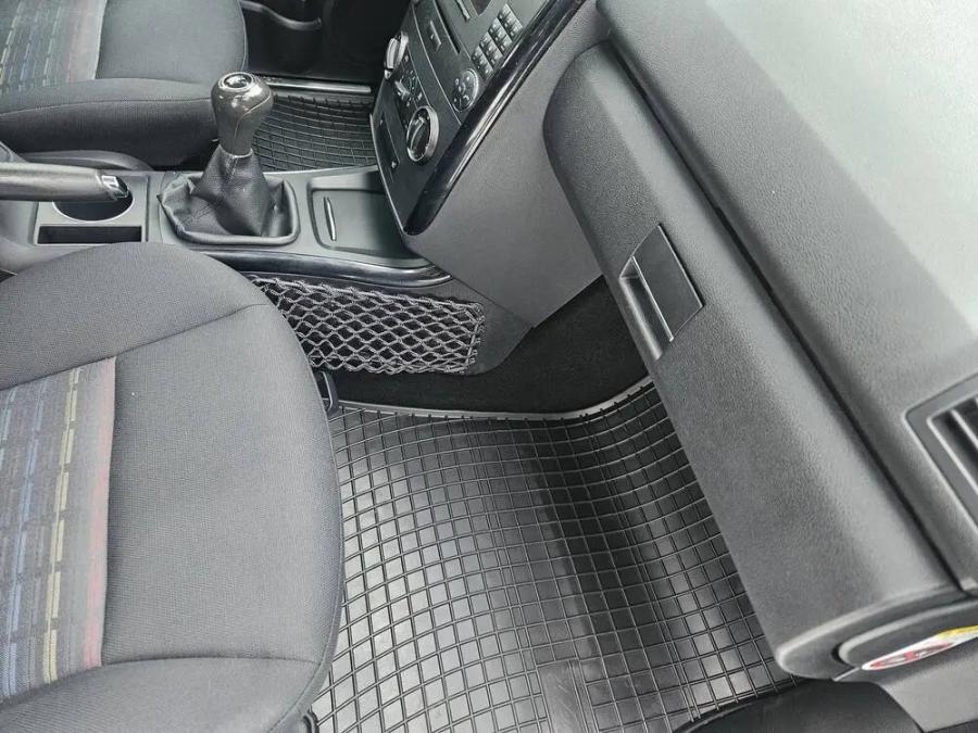 Blue Mercedes-Benz A 170 2006 in Jekabpils, with an engine capacity of 1.70 L and mileage of 185 thousand km for 2690 €, photo 24 on AUTOMOTO.COM.LV