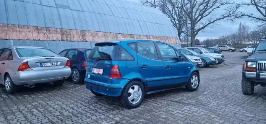 Zils Mercedes-Benz A 170 2001 Valmiera, ar dzinēja tilpumu 1.70 L un nobraukumu 367 tūkst. km par 1050 €, foto 4 vietnē AUTOMOTO.COM.LV