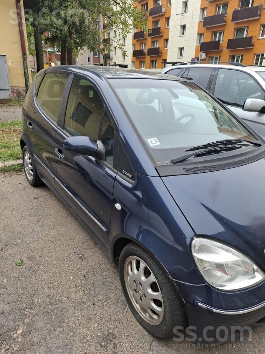 Blue Mercedes-Benz A 170 2003 in Rezekne, with an engine capacity of 1.70 L and mileage of 245 thousand km for 900 €, photo 1 on AUTOMOTO.COM.LV