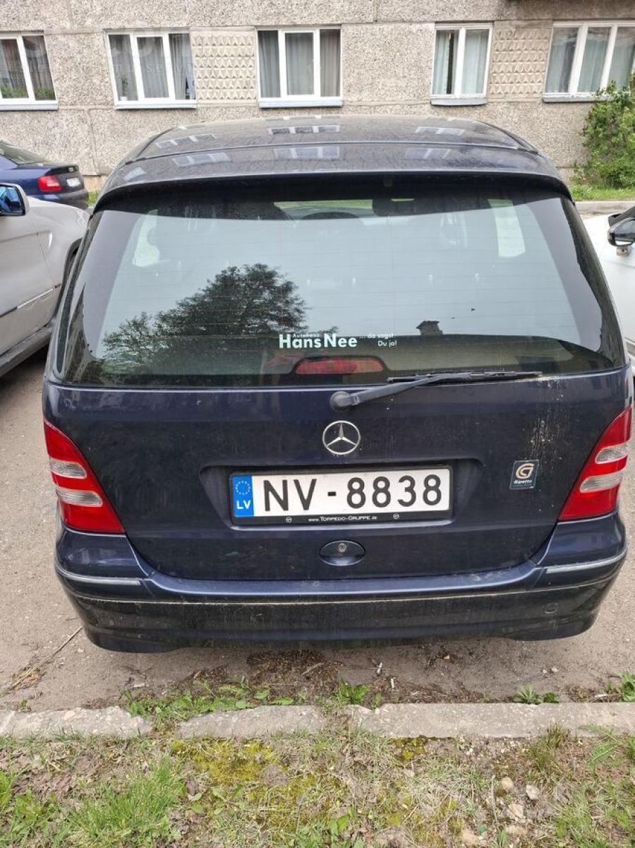 Blue Mercedes-Benz A 170 2003 in Rezekne, with an engine capacity of 1.70 L and mileage of 245 thousand km for 900 €, photo 3 on AUTOMOTO.COM.LV