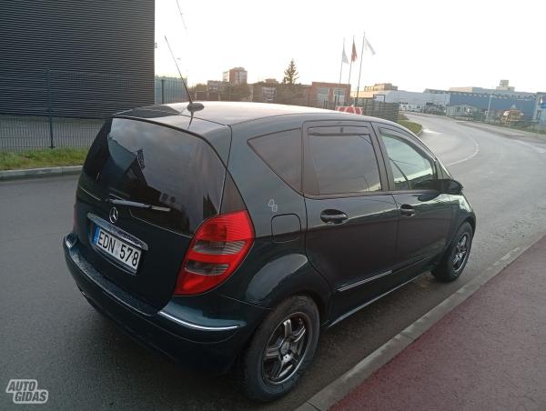 Green Mercedes-Benz A 170 2005 in Klaipeda, with an engine capacity of 1.70 L and mileage of 270 thousand km for 995 €, photo 2 on AUTOMOTO.COM.LV