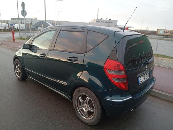 Green Mercedes-Benz A 170 2005 in Klaipeda, with an engine capacity of 1.70 L and mileage of 270 thousand km for 995 €, photo 4 on AUTOMOTO.COM.LV