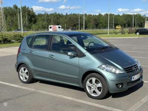 Green Mercedes-Benz A 170 2005 in Kaunas, with an engine capacity of 1.70 L and mileage of 161 thousand km for 1900 €, photo  on AUTOMOTO.COM.LV