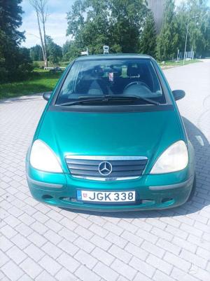 Green Mercedes-Benz A 170 2001 in Birzai, with an engine capacity of 1.70 L and mileage of 302 thousand km for 500 €, photo  on AUTOMOTO.COM.LV