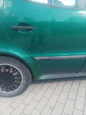 Green Mercedes-Benz A 170 2001 in Birzai, with an engine capacity of 1.70 L and mileage of 302 thousand km for 500 €, photo 11 on AUTOMOTO.COM.LV