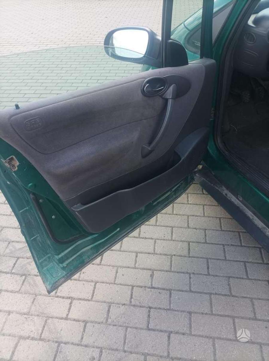 Green Mercedes-Benz A 170 2001 in Birzai, with an engine capacity of 1.70 L and mileage of 302 thousand km for 500 €, photo 23 on AUTOMOTO.COM.LV