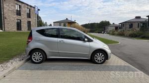 Pelēks Mercedes-Benz A 170 2005 Rīga, ar dzinēja tilpumu 1.70 L un nobraukumu 145 tūkst. km par 2250 €, foto 4 vietnē AUTOMOTO.COM.LV