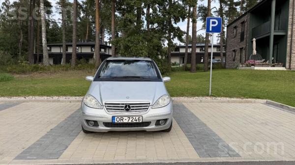 Pelēks Mercedes-Benz A 170 2005 Rīga, ar dzinēja tilpumu 1.70 L un nobraukumu 145 tūkst. km par 2250 €, foto 5 vietnē AUTOMOTO.COM.LV