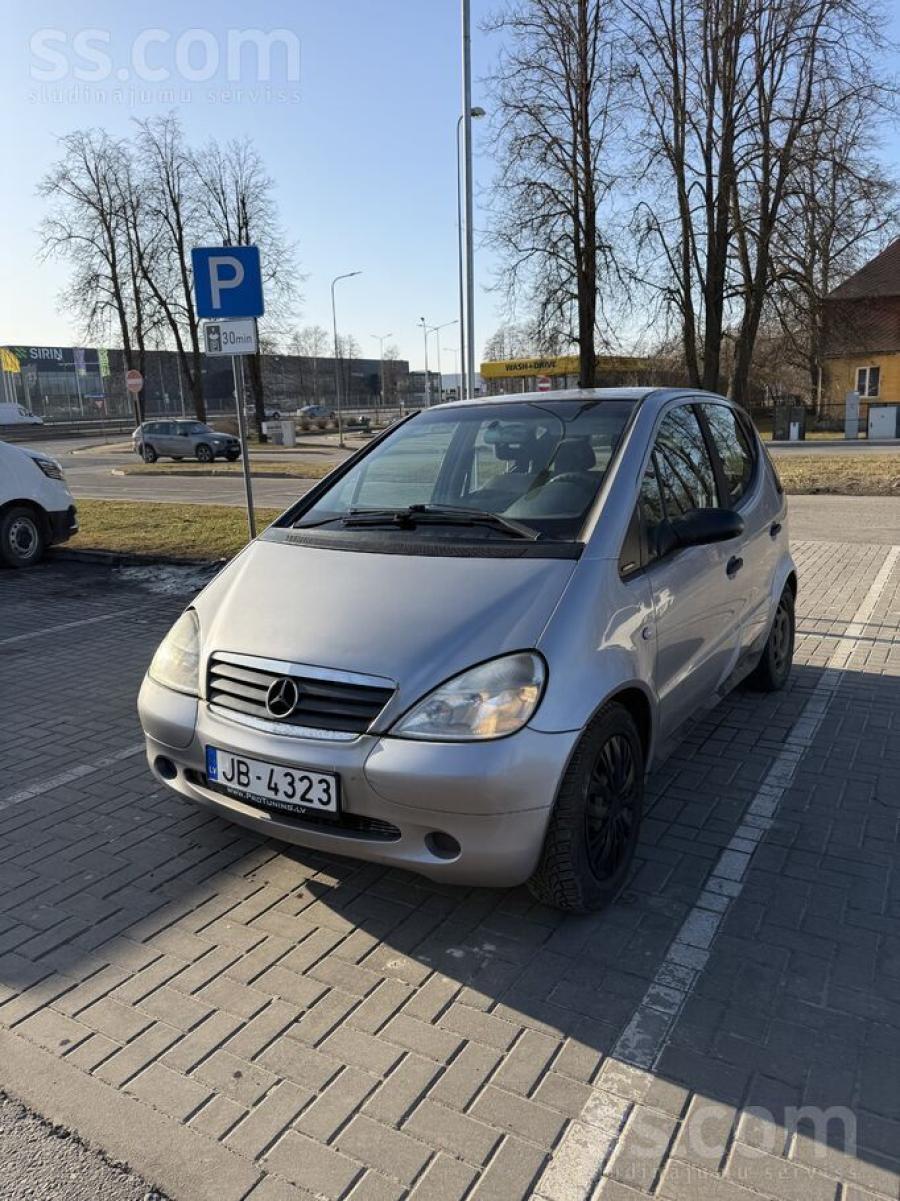 Pelēks Mercedes-Benz A 170 2000 Rīga, ar dzinēja tilpumu 1.70 L un nobraukumu 287 tūkst. km par 550 €, foto 1 vietnē AUTOMOTO.COM.LV
