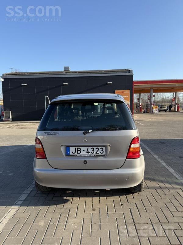Pelēks Mercedes-Benz A 170 2000 Rīga, ar dzinēja tilpumu 1.70 L un nobraukumu 287 tūkst. km par 550 €, foto 3 vietnē AUTOMOTO.COM.LV