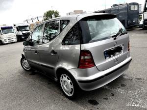 Grey Mercedes-Benz A 170 2001 in Vilnius, with an engine capacity of 1.70 L and mileage of 196 thousand km for 799 €, photo 4 on AUTOMOTO.COM.LV