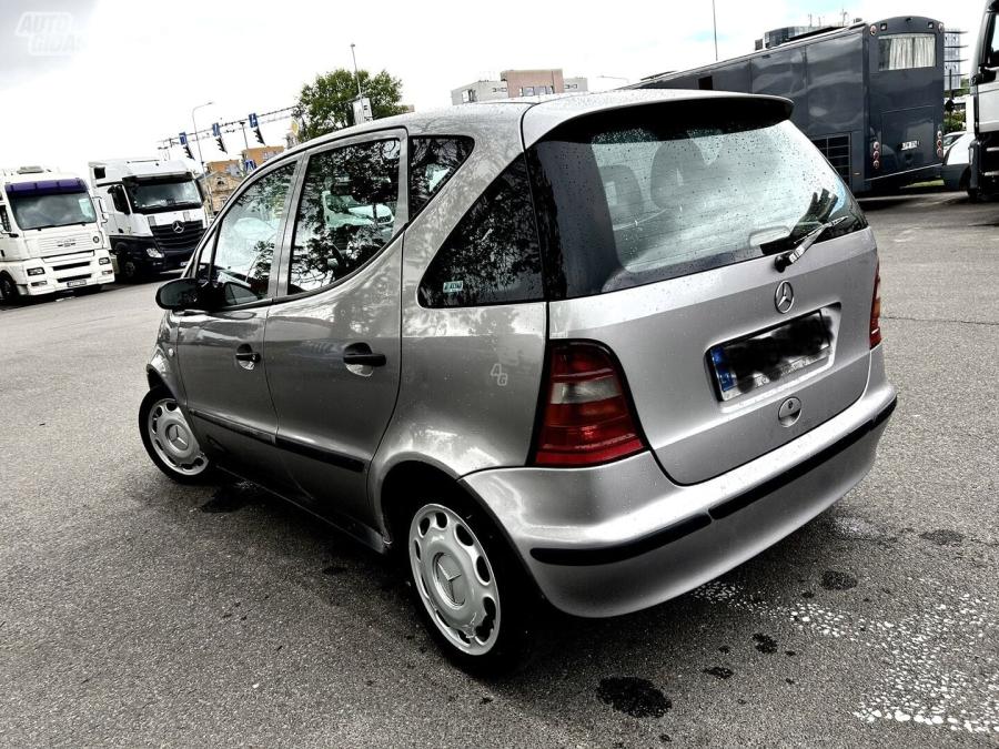 Grey Mercedes-Benz A 170 2001 in Vilnius, with an engine capacity of 1.70 L and mileage of 196 thousand km for 799 €, photo 4 on AUTOMOTO.COM.LV