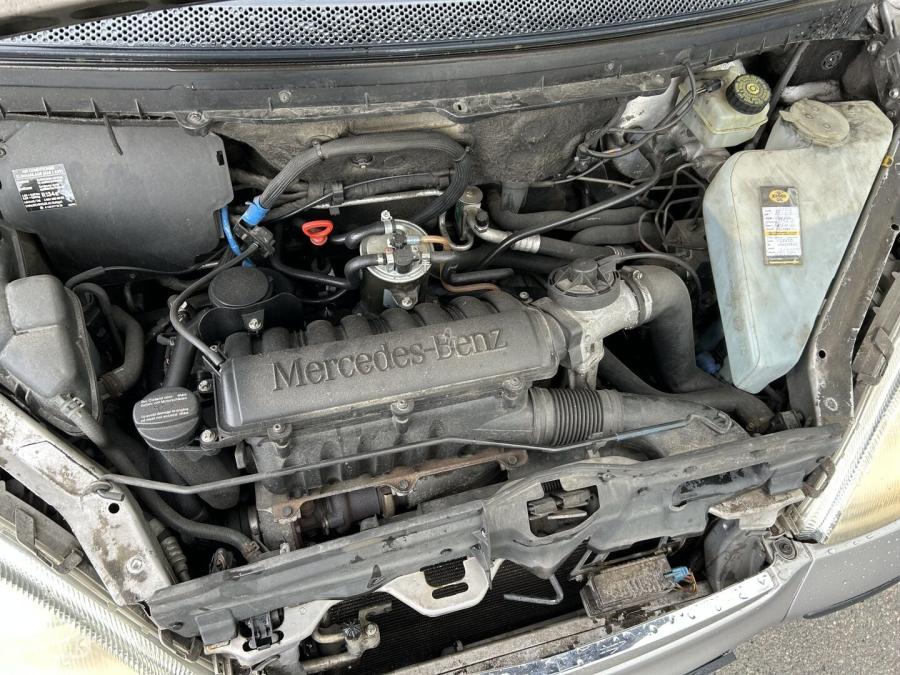 Grey Mercedes-Benz A 170 2001 in Vilnius, with an engine capacity of 1.70 L and mileage of 196 thousand km for 799 €, photo 9 on AUTOMOTO.COM.LV
