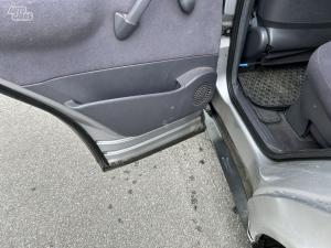 Grey Mercedes-Benz A 170 2001 in Vilnius, with an engine capacity of 1.70 L and mileage of 196 thousand km for 799 €, photo 13 on AUTOMOTO.COM.LV