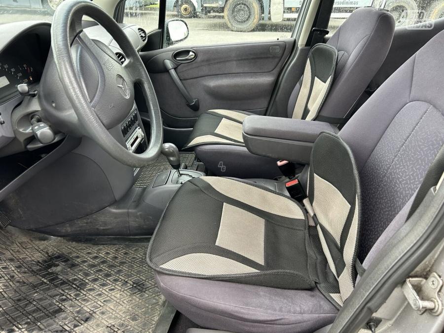 Grey Mercedes-Benz A 170 2001 in Vilnius, with an engine capacity of 1.70 L and mileage of 196 thousand km for 799 €, photo 18 on AUTOMOTO.COM.LV