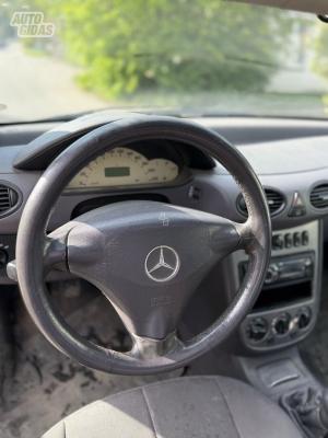 Pelēks Mercedes-Benz A 170 2002 Kauņa, ar dzinēja tilpumu 1.70 L un nobraukumu 184 tūkst. km par 650 €, foto 19 vietnē AUTOMOTO.COM.LV