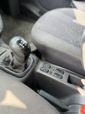 Pelēks Mercedes-Benz A 170 2002 Kauņa, ar dzinēja tilpumu 1.70 L un nobraukumu 184 tūkst. km par 650 €, foto 20 vietnē AUTOMOTO.COM.LV