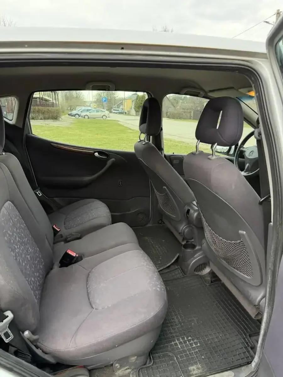 Grey Mercedes-Benz A 170 2002 in Ventspils, with an engine capacity of 1.70 L and mileage of 280 thousand km for 1090 €, photo 13 on AUTOMOTO.COM.LV