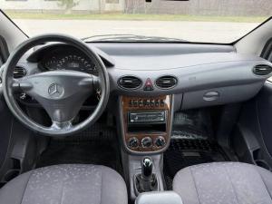 Grey Mercedes-Benz A 170 2002 in Ventspils, with an engine capacity of 1.70 L and mileage of 280 thousand km for 1090 €, photo 15 on AUTOMOTO.COM.LV