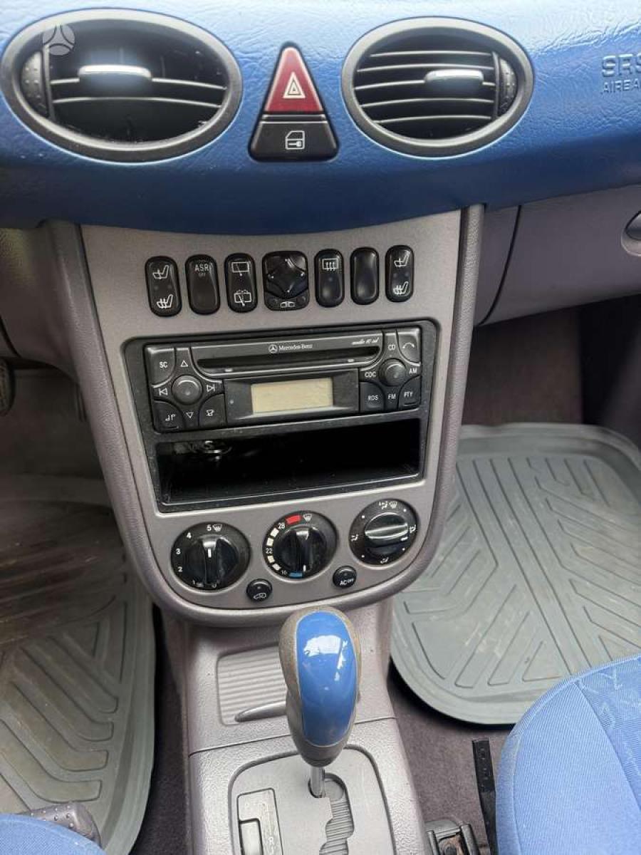 Pelēks Mercedes-Benz A 170 2003 Šauļi, ar dzinēja tilpumu 1.70 L un nobraukumu 304 tūkst. km par 1650 €, foto 10 vietnē AUTOMOTO.COM.LV