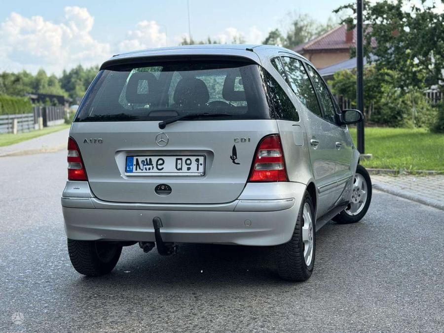 Pelēks Mercedes-Benz A 170 2003 Viļņa, ar dzinēja tilpumu 1.69 L un nobraukumu 198 tūkst. km par 2250 €, foto 5 vietnē AUTOMOTO.COM.LV