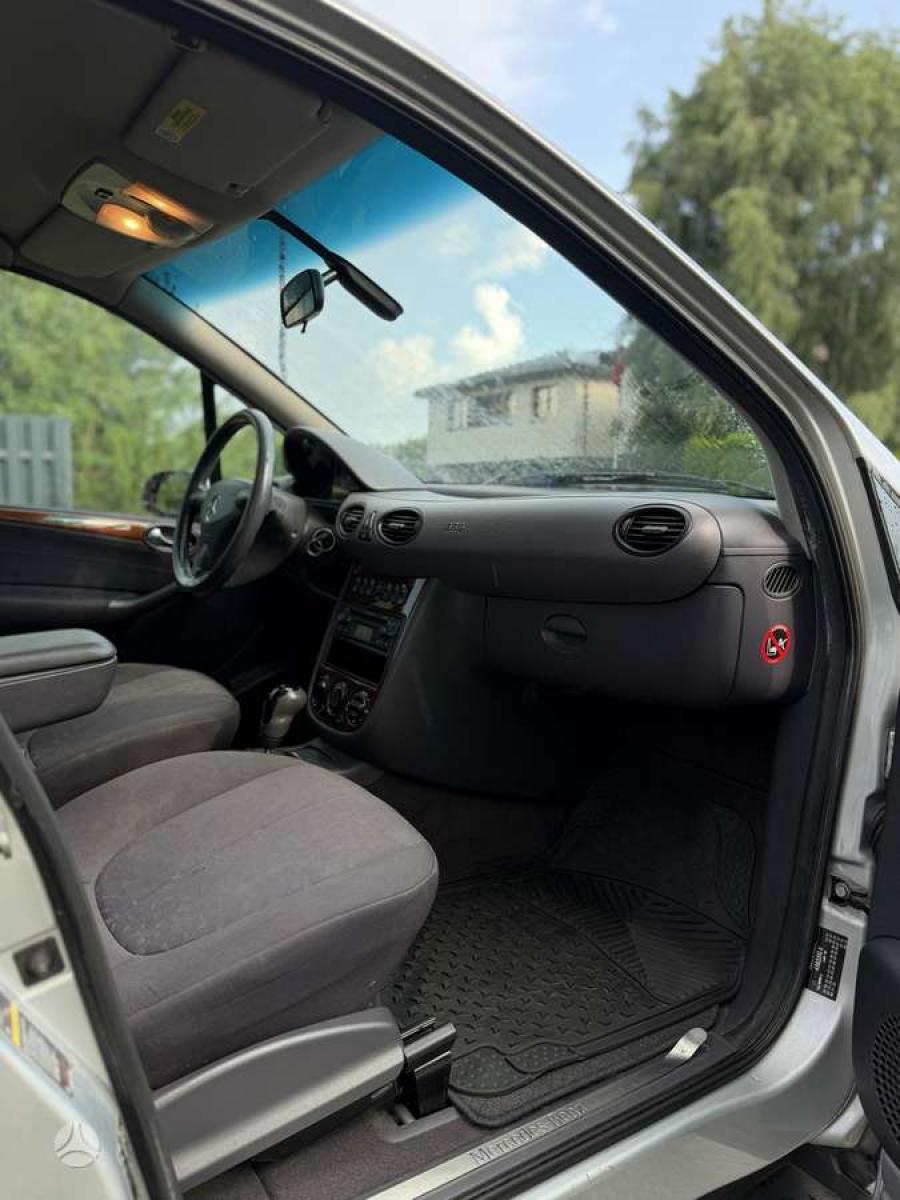 Pelēks Mercedes-Benz A 170 2003 Viļņa, ar dzinēja tilpumu 1.69 L un nobraukumu 198 tūkst. km par 2250 €, foto 10 vietnē AUTOMOTO.COM.LV