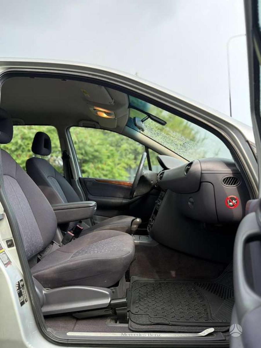 Pelēks Mercedes-Benz A 170 2003 Viļņa, ar dzinēja tilpumu 1.69 L un nobraukumu 198 tūkst. km par 2250 €, foto 11 vietnē AUTOMOTO.COM.LV