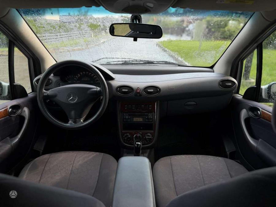 Pelēks Mercedes-Benz A 170 2003 Viļņa, ar dzinēja tilpumu 1.69 L un nobraukumu 198 tūkst. km par 2250 €, foto 12 vietnē AUTOMOTO.COM.LV