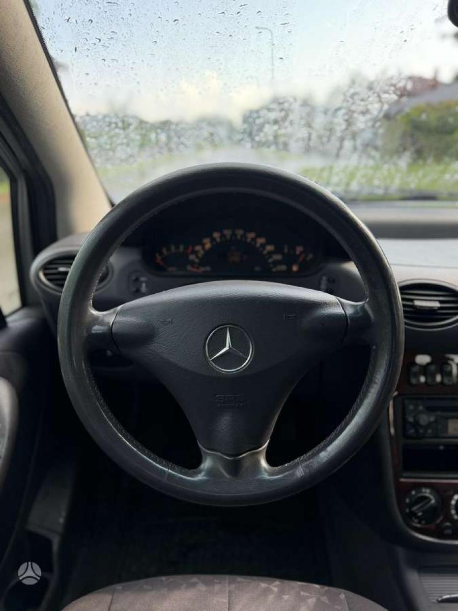 Pelēks Mercedes-Benz A 170 2003 Viļņa, ar dzinēja tilpumu 1.69 L un nobraukumu 198 tūkst. km par 2250 €, foto 15 vietnē AUTOMOTO.COM.LV