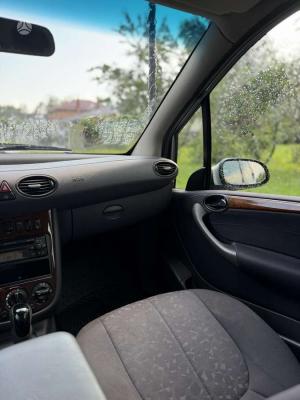Pelēks Mercedes-Benz A 170 2003 Viļņa, ar dzinēja tilpumu 1.69 L un nobraukumu 198 tūkst. km par 2250 €, foto 17 vietnē AUTOMOTO.COM.LV