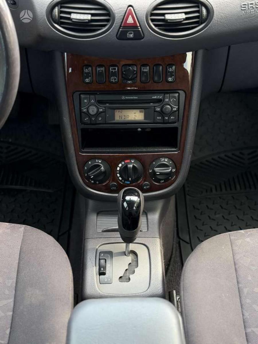 Pelēks Mercedes-Benz A 170 2003 Viļņa, ar dzinēja tilpumu 1.69 L un nobraukumu 198 tūkst. km par 2250 €, foto 18 vietnē AUTOMOTO.COM.LV