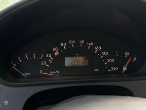 Pelēks Mercedes-Benz A 170 2003 Viļņa, ar dzinēja tilpumu 1.69 L un nobraukumu 198 tūkst. km par 2250 €, foto 30 vietnē AUTOMOTO.COM.LV