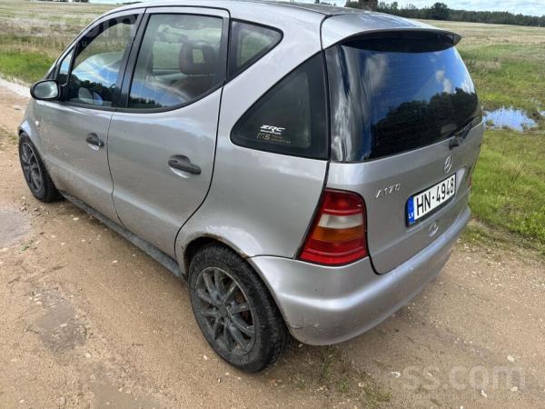 Grey Mercedes-Benz A 170 2003 in Aizkraukle, with an engine capacity of 1.70 L and mileage of 277 thousand km for 400 €, photo 6 on AUTOMOTO.COM.LV