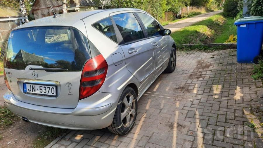 Pelēks Mercedes-Benz A 170 2004 Kuldīga, ar dzinēja tilpumu 1.70 L un nobraukumu 247 tūkst. km par 450 €, foto 3 vietnē AUTOMOTO.COM.LV