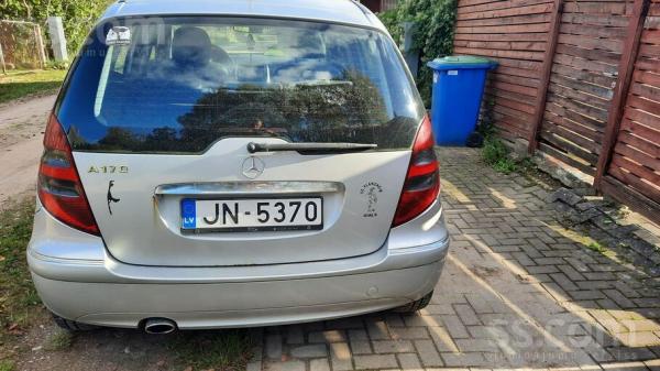 Pelēks Mercedes-Benz A 170 2004 Kuldīga, ar dzinēja tilpumu 1.70 L un nobraukumu 247 tūkst. km par 450 €, foto 3 vietnē AUTOMOTO.COM.LV