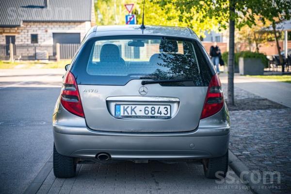 Pelēks Mercedes-Benz A 170 2005 Rīga, ar dzinēja tilpumu 1.70 L un nobraukumu 254 tūkst. km par 890 €, foto 5 vietnē AUTOMOTO.COM.LV