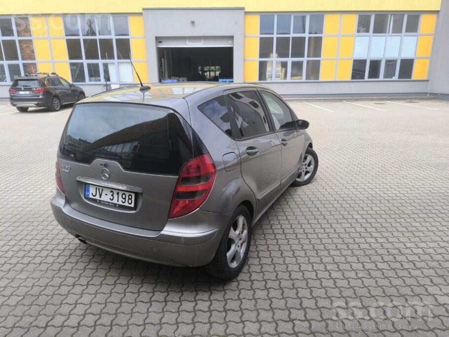 Pelēks Mercedes-Benz A 170 2005 Rīga, ar dzinēja tilpumu 1.70 L un nobraukumu 433 tūkst. km par 1390 €, foto 3 vietnē AUTOMOTO.COM.LV