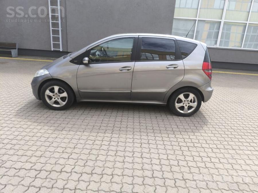 Pelēks Mercedes-Benz A 170 2005 Rīga, ar dzinēja tilpumu 1.70 L un nobraukumu 433 tūkst. km par 1390 €, foto 6 vietnē AUTOMOTO.COM.LV