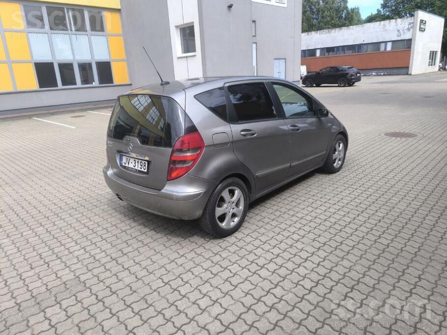 Pelēks Mercedes-Benz A 170 2005 Rīga, ar dzinēja tilpumu 1.70 L un nobraukumu 433 tūkst. km par 1390 €, foto 11 vietnē AUTOMOTO.COM.LV