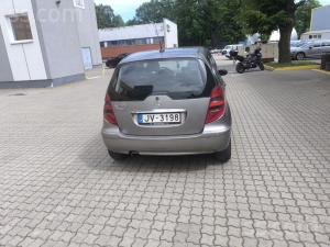 Pelēks Mercedes-Benz A 170 2005 Rīga, ar dzinēja tilpumu 1.70 L un nobraukumu 433 tūkst. km par 1390 €, foto 12 vietnē AUTOMOTO.COM.LV