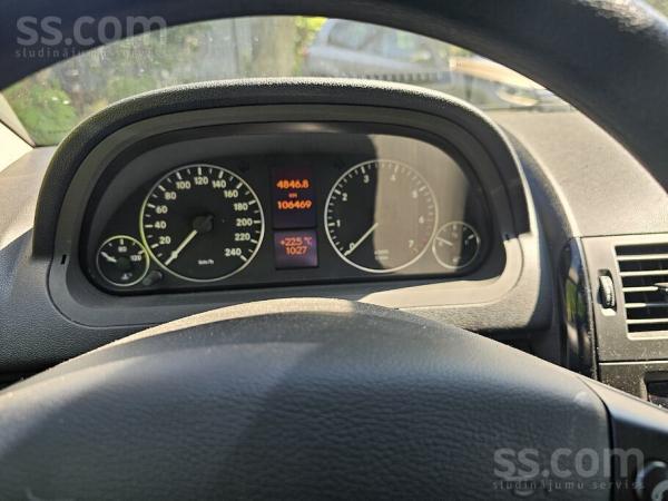 Серый Мерседес А 170 2007 в Вентспилс, объемом двигателя 1.70 л и пробегом 107 тыс. км за 3190 €, фото 5 на AUTOMOTO.COM.LV