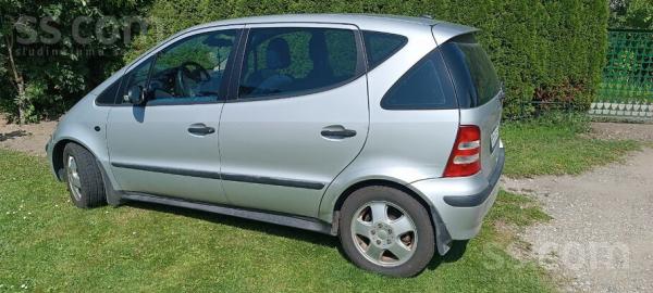 Pelēks Mercedes-Benz A 170 2003 Rīga, ar dzinēja tilpumu 1.70 L un nobraukumu 237 tūkst. km par 1100 €, foto 3 vietnē AUTOMOTO.COM.LV